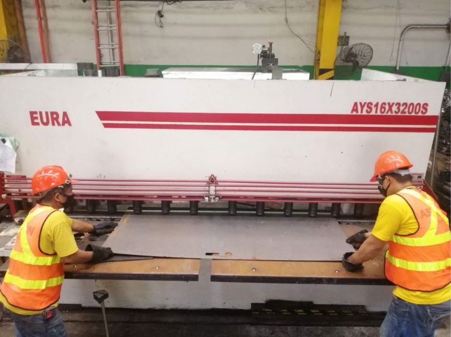 A Look Into The Processes Of Metal Fabrication